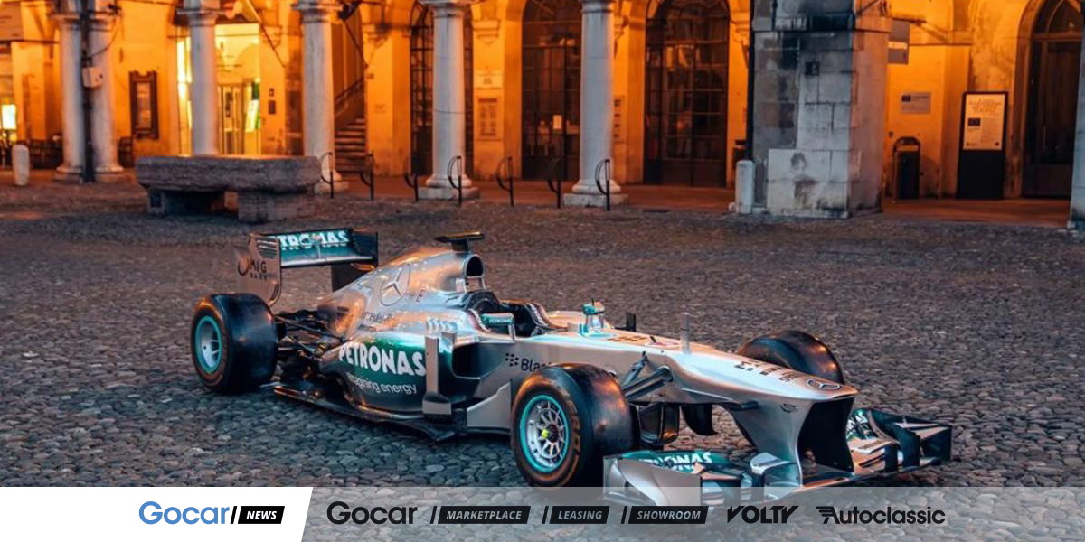Record voor eerste Mercedes F1-auto van Lewis Hami... | Gocar.be