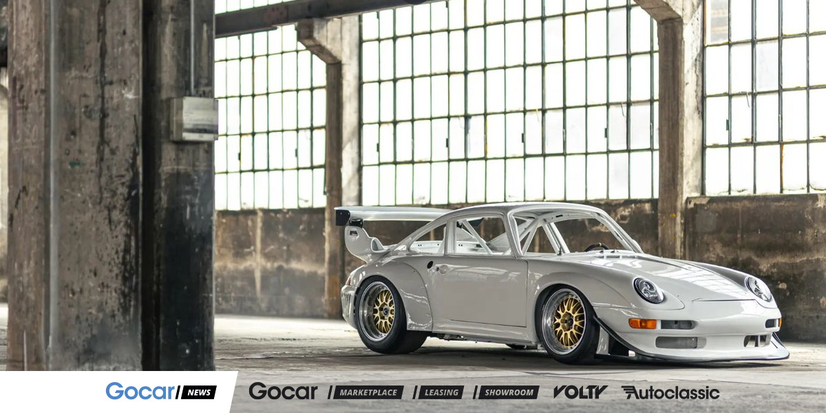 Même incomplète et accidentée, cette Porsche 911 v... | Gocar.be