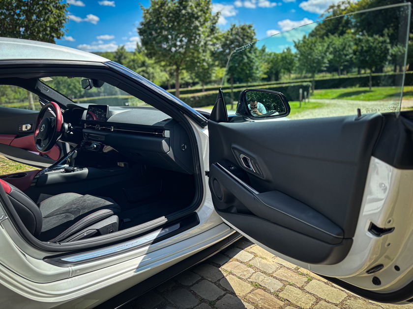 Toyota Supra occasion à Gilly à 54.900 € | Gocar.be