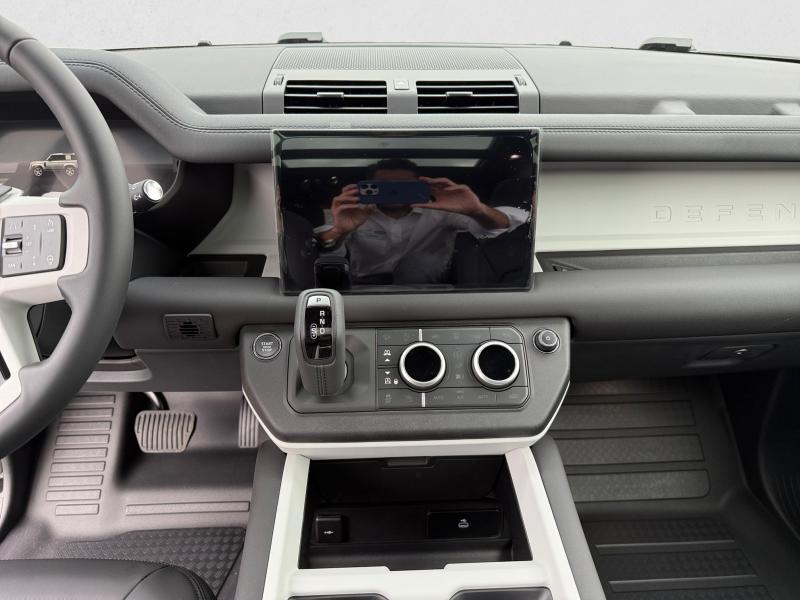 Tweedehands Land Rover Defender in Wavre aan 77.700 € | Gocar.be