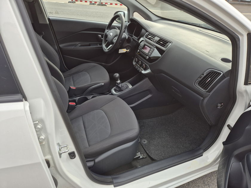 Tweedehands Kia Rio in Libramont-Chevigny aan 8.490 € | Gocar.be